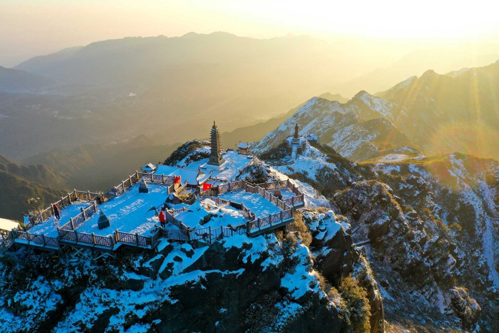 6 Must-Visit Spots to See Snow in Sapa This Winter: A Complete Guide ...